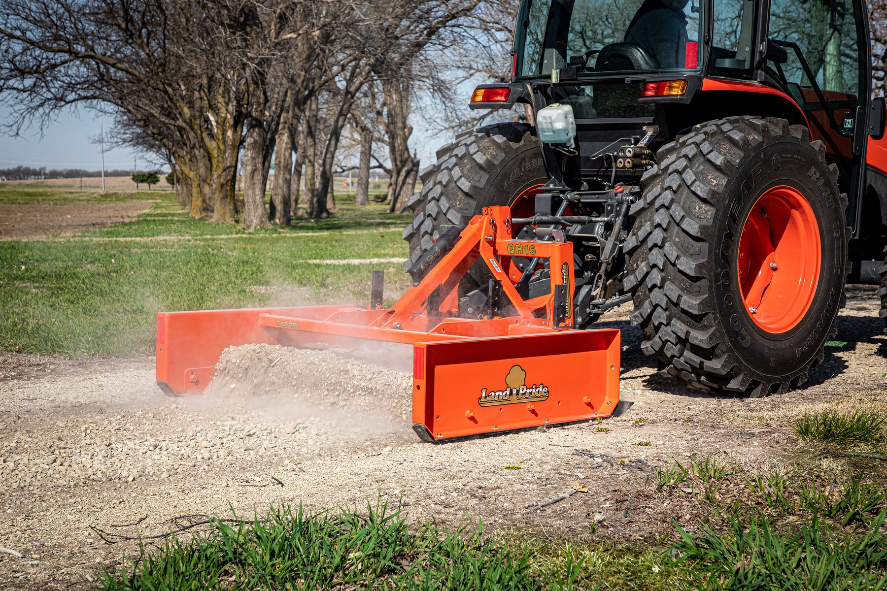 GS15 SERIES GRADING SCRAPERS - Evergreen Tractor and Equipment